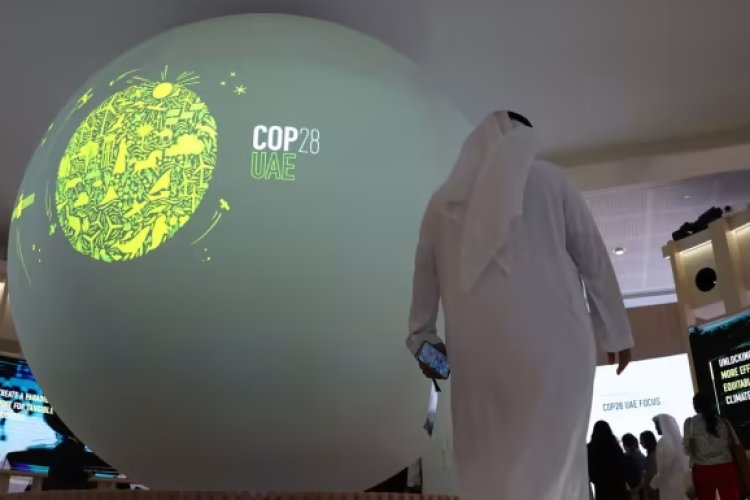 Who leads the "Cop 28" summit in the Emirates... Details ...